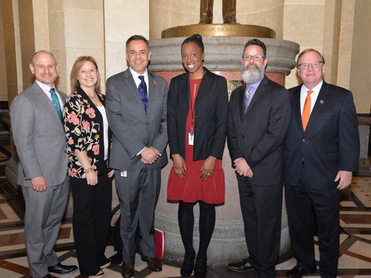 Illinois Announces Plan to End the HIV Epidemic in the State | HIV.gov